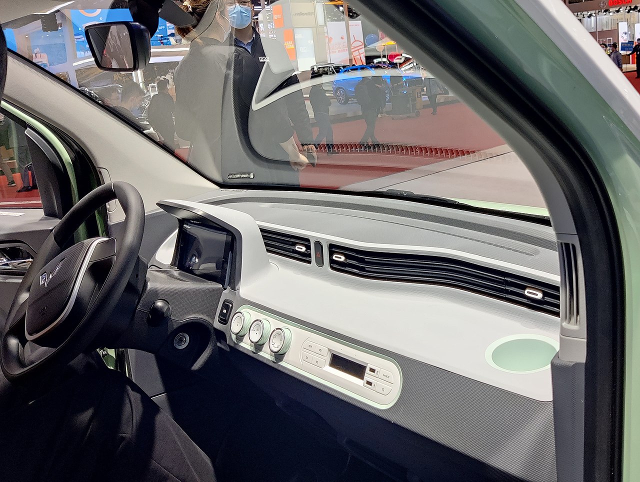 China Mini Wuling EV Car Price in Pakistan (2024) | Pak Drive